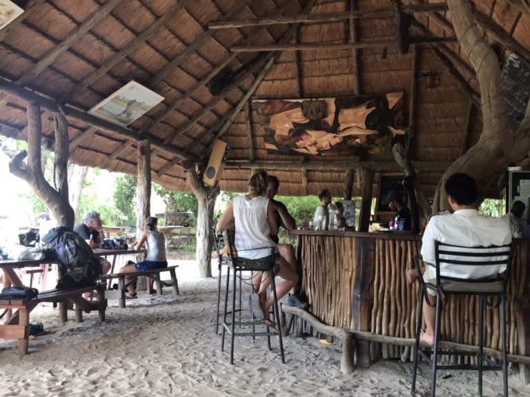 【宿泊先】マウン Maun old bridge backpackers | ブン雑記